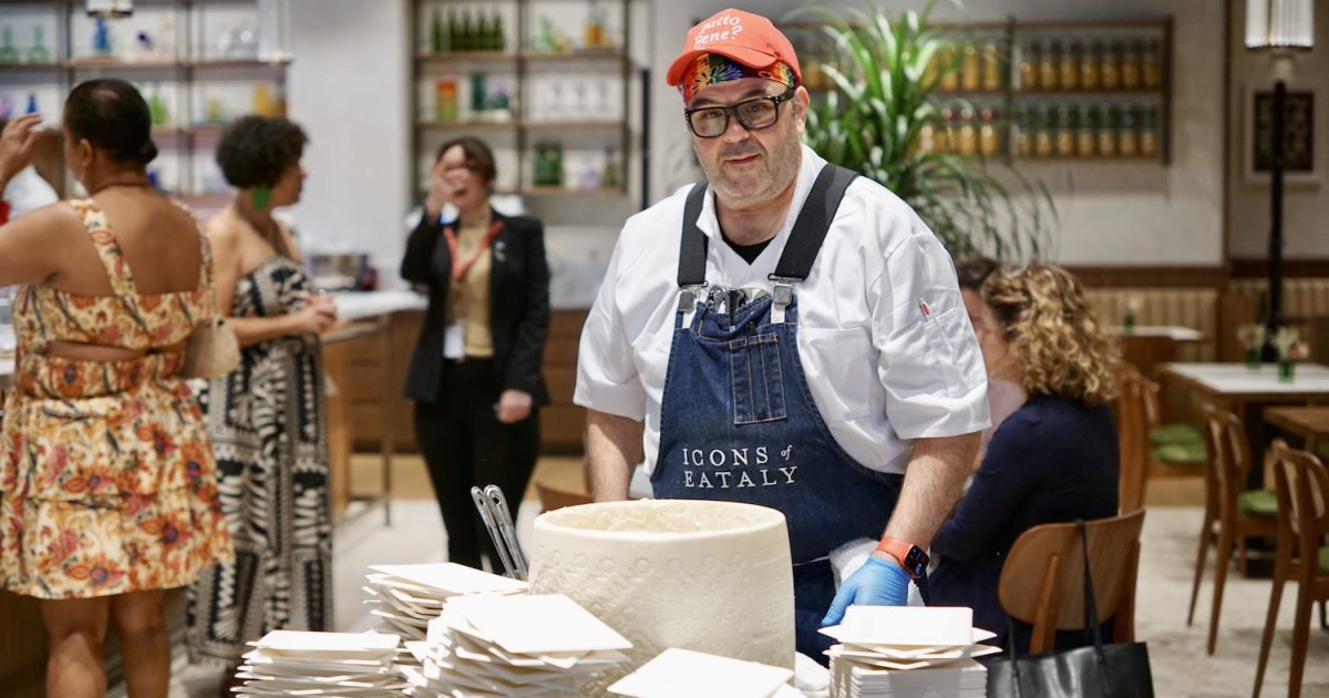 Eataly Aventura Is Open with Italian Food, Wine, Culture
